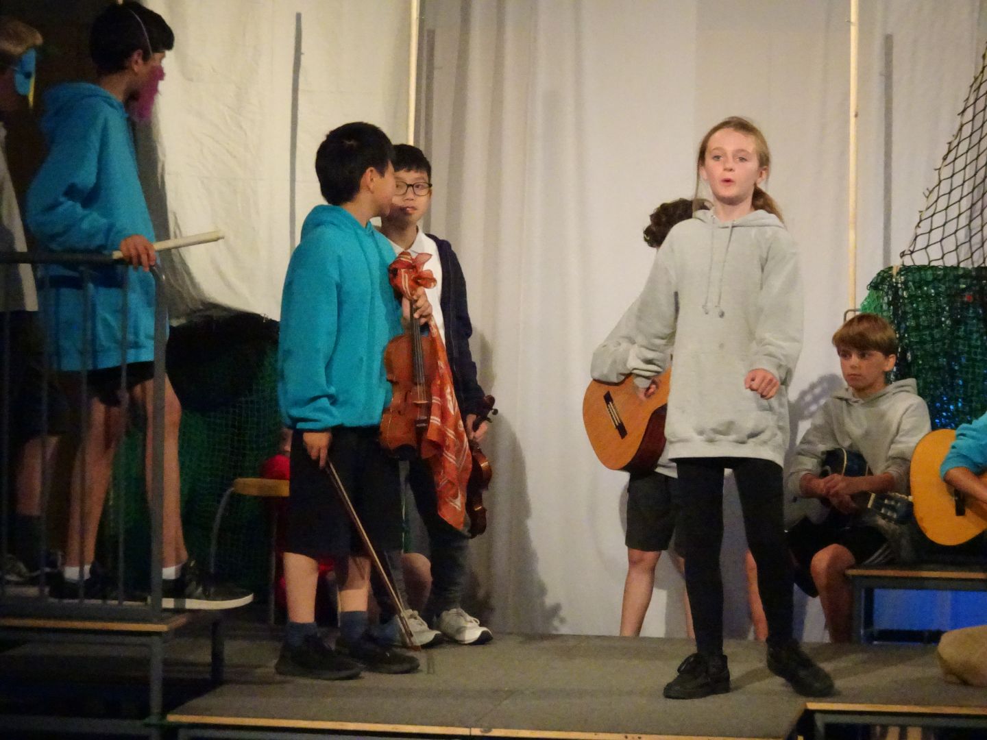 Year 6 Productions :: Henleaze Junior School